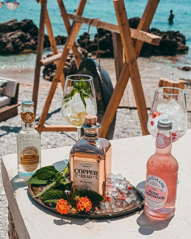Flow – Beach Bar